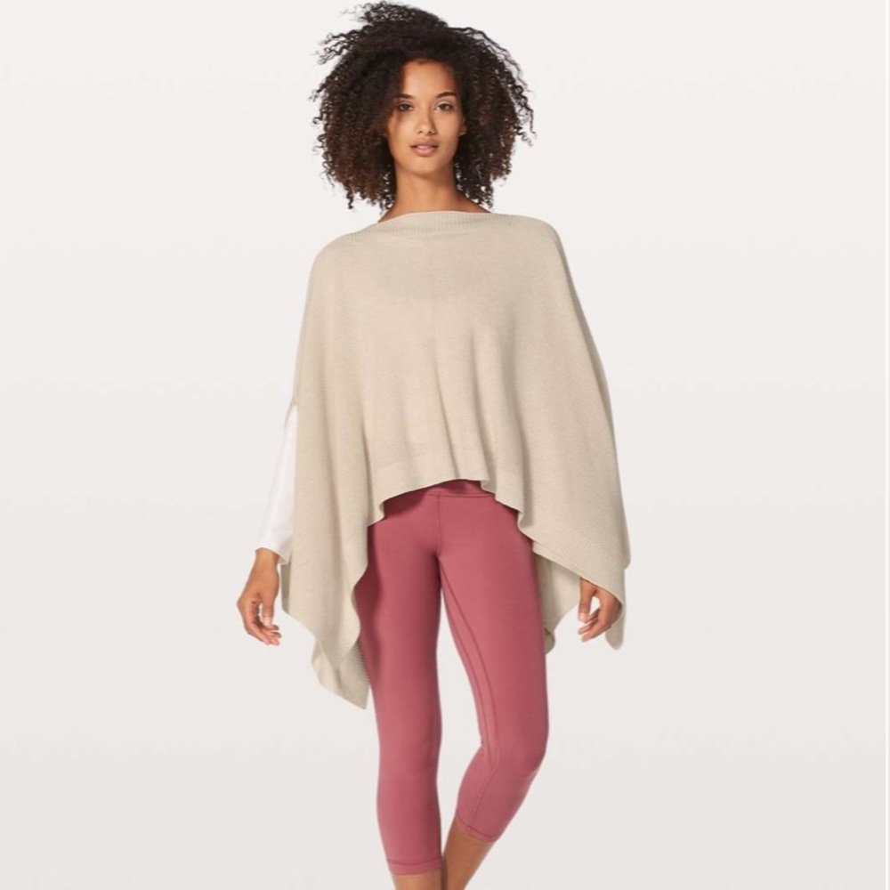 Lululemon Cream Forward Flow Cape - Gem